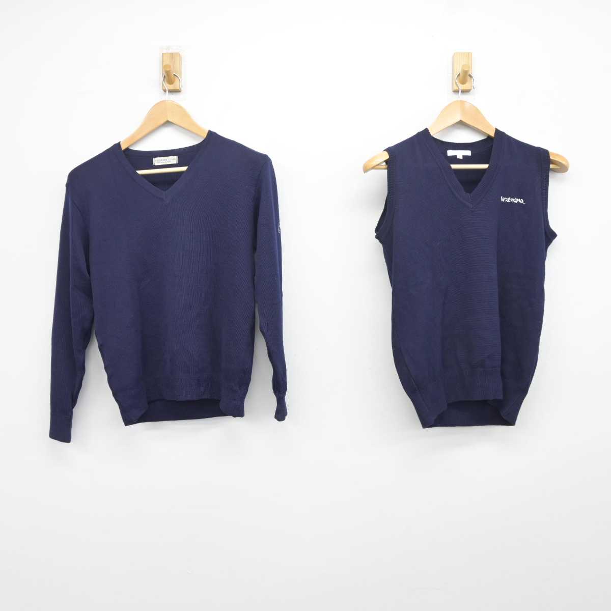 【中古】大阪府 大阪女学院高等学校 女子制服 2点 ニット・ニットベスト Sf041750 中古制服通販パレイド