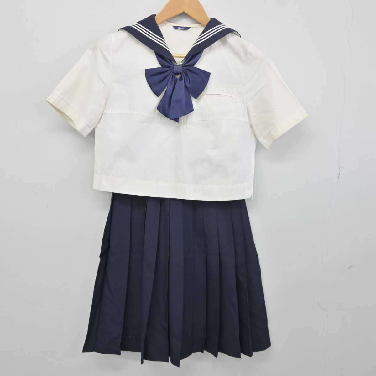 【中古】東京都 佼成学園女子中学高等学校 女子制服 3点 セーラー服・スカート Sf041791 中古制服通販パレイド