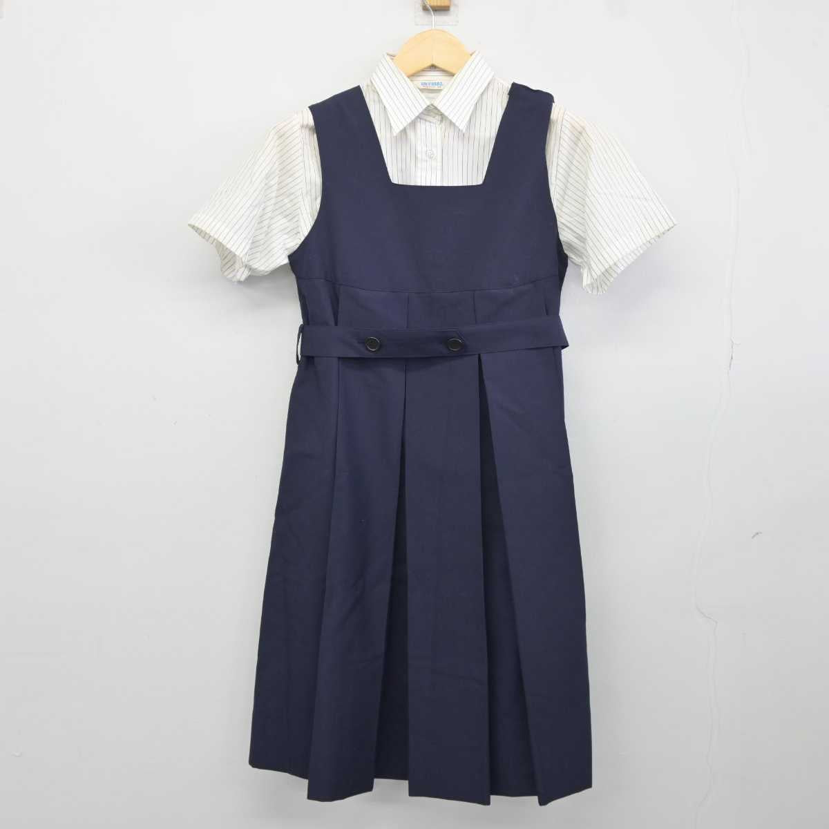 【中古】神奈川県 清泉女学院中学高等学校 女子制服 3点 シャツ・ジャンパースカート Sf042394 中古制服通販パレイド