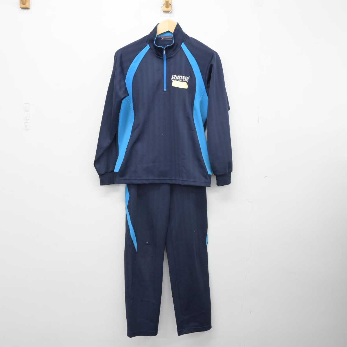 【中古】岐阜県 真正中学校 女子制服 2点 ジャージ 上・ジャージ 下 Sf042453 中古制服通販パレイド