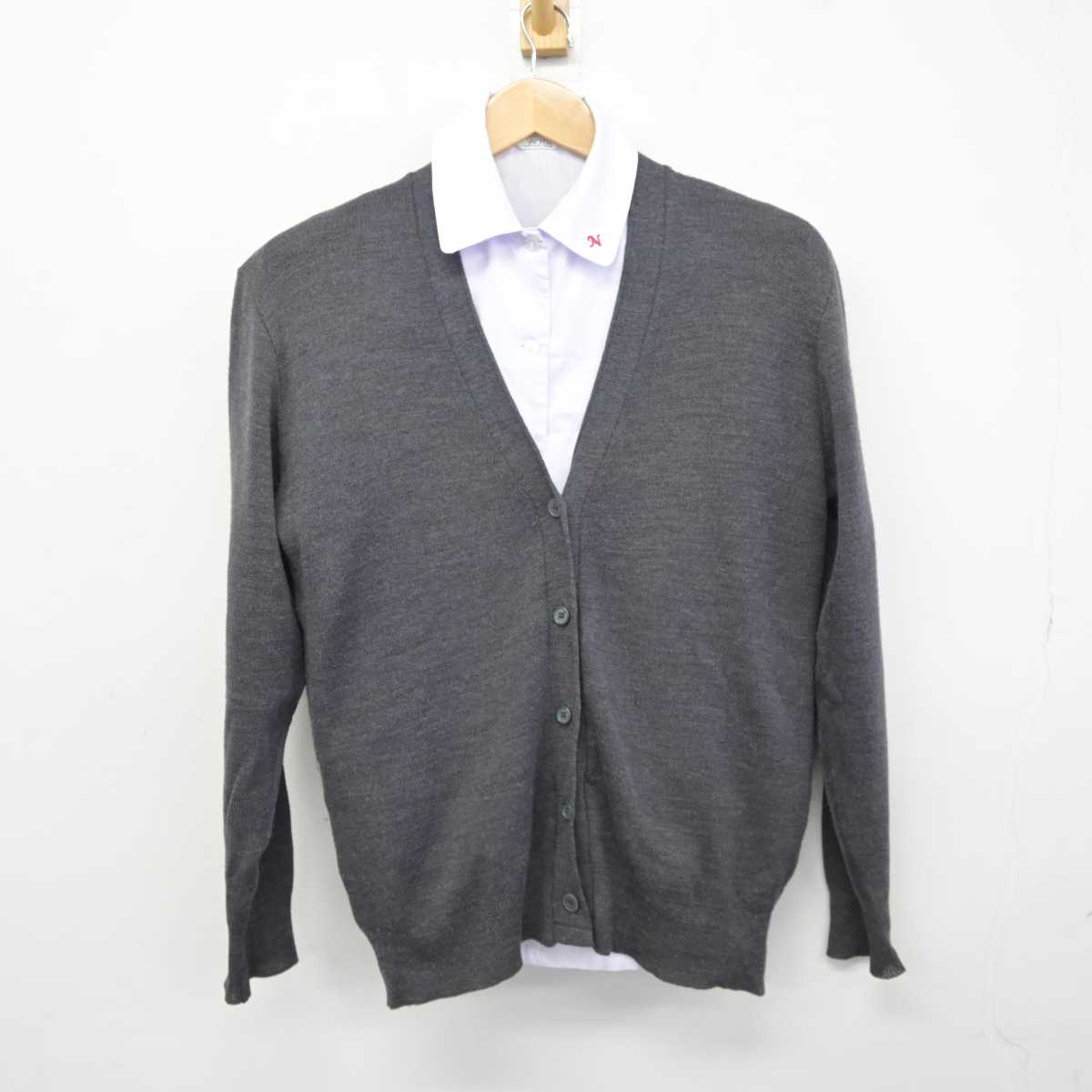 【中古】福岡県 中間高等学校 女子制服 2点 ニット・シャツ Sf042610 中古制服通販パレイド