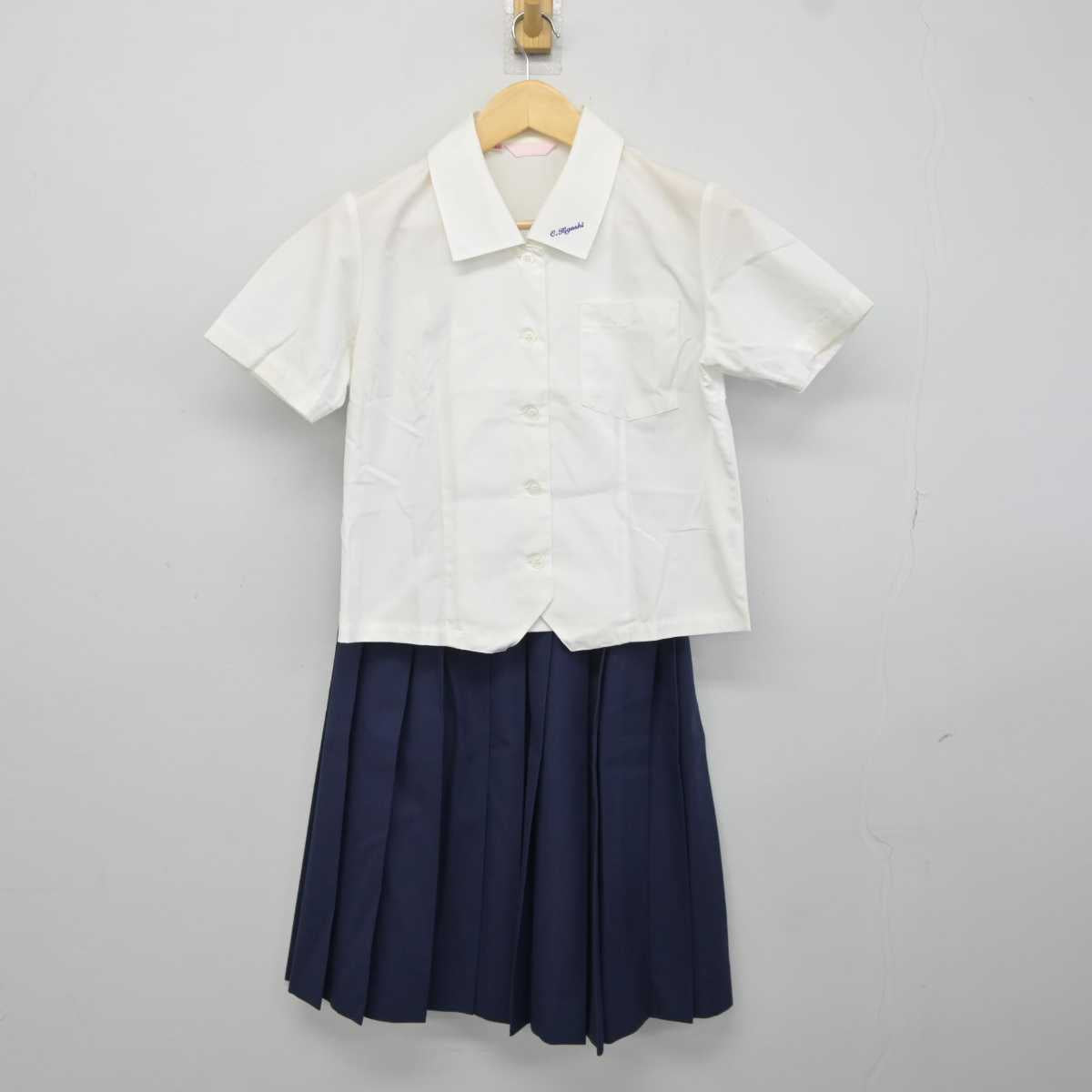 【中古】愛知県 知立東高等学校 女子制服 2点 シャツ・スカート Sf043121 中古制服通販パレイド