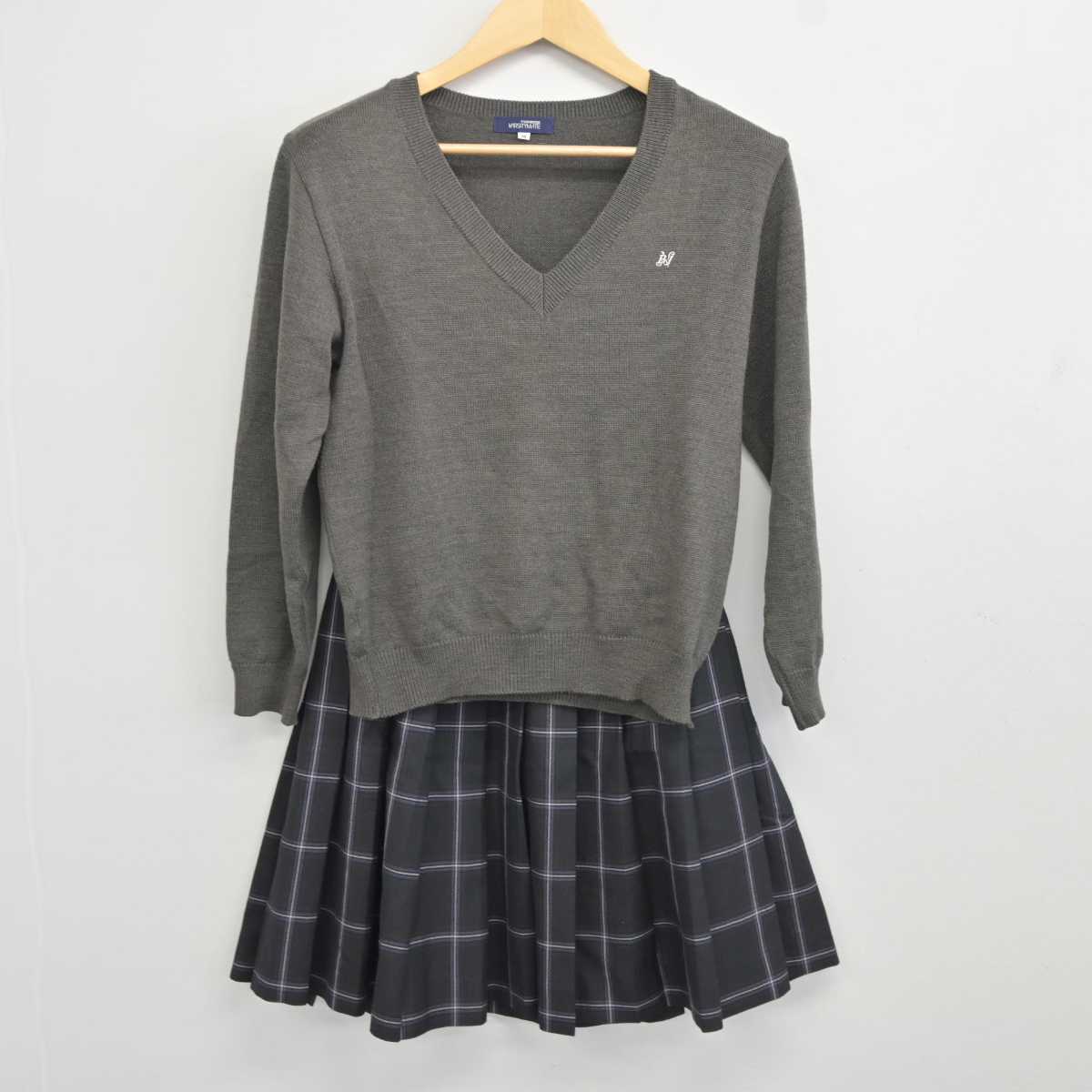 【中古】東京都 日本大学豊山女子中学校・高等学校 女子制服 2点 ニット・スカート Sf043691 中古制服通販パレイド