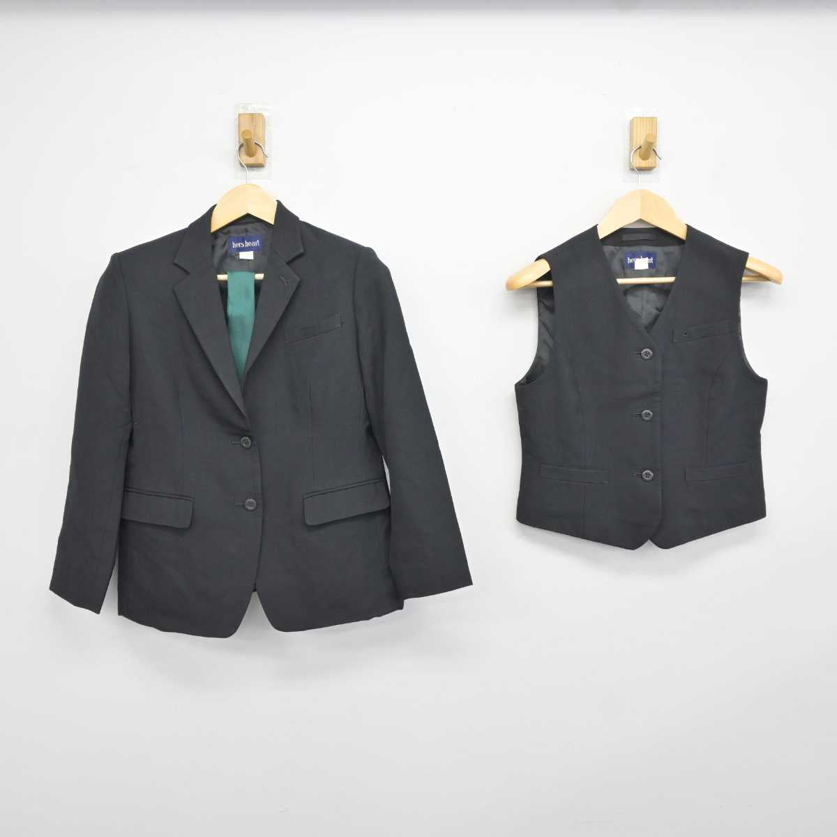 【中古】香川県 善通寺第一高等学校 女子制服 3点 ブレザー・ベスト Sf043872 中古制服通販パレイド