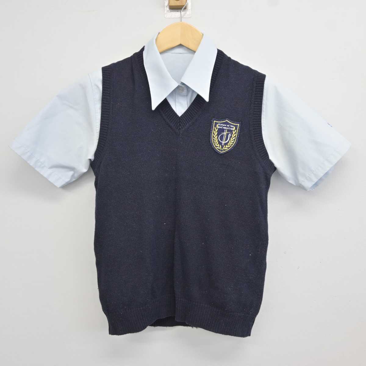 【中古】長崎県 聖和女子学院中学校高等学校 女子制服 2点 ニットベスト・シャツ Sf043952 中古制服通販パレイド
