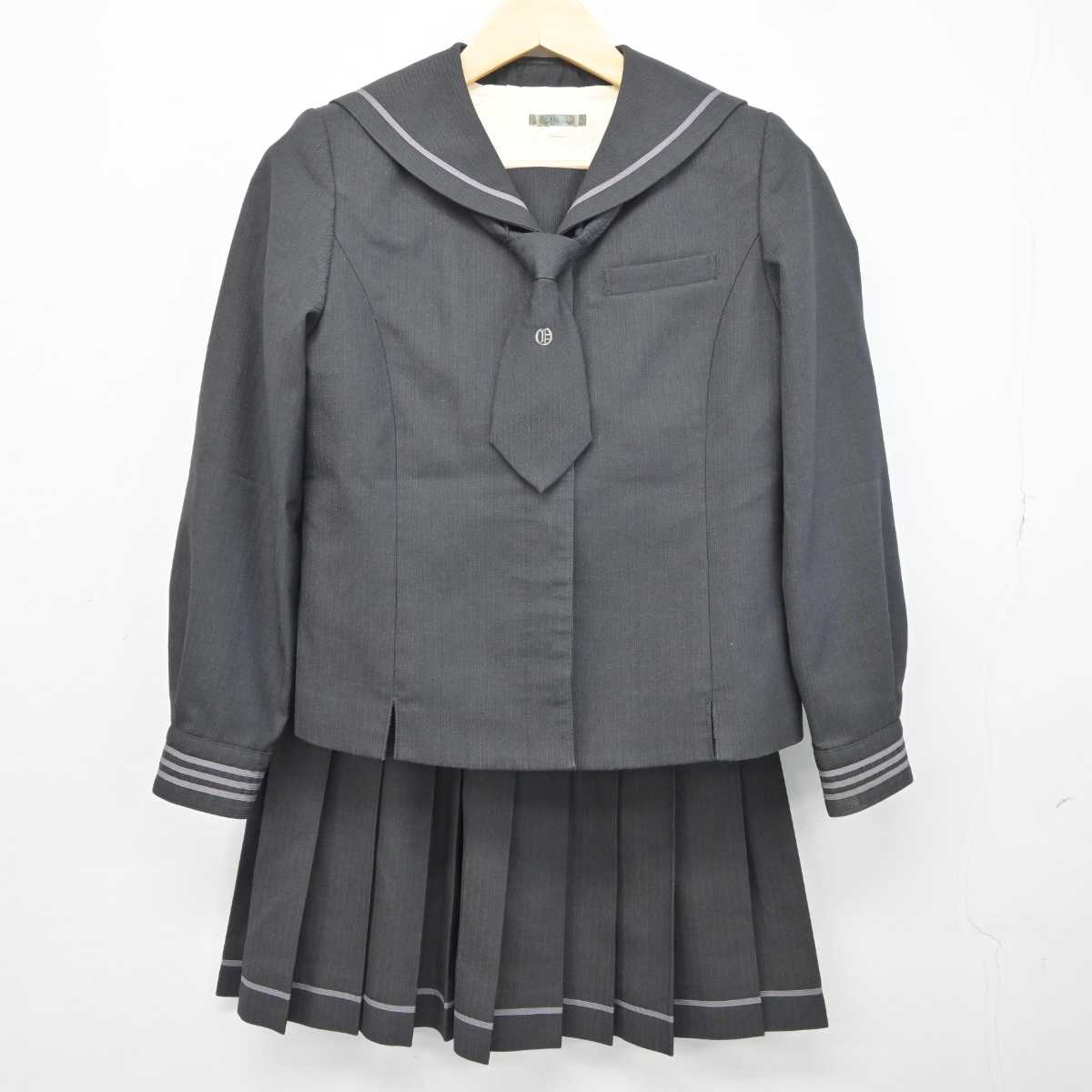 【中古】東京都 東京都立大泉高等学校附属中学校 女子制服 4点 セーラー服・シャツ・スカート Sf044148 中古制服通販パレイド