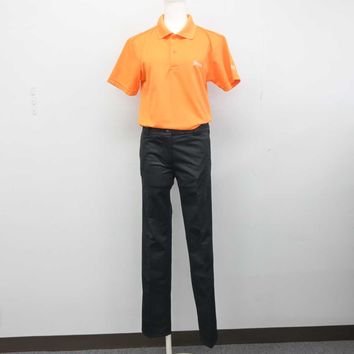 【中古】埼玉県 埼玉栄中学・高等学校ゴルフ部 女子制服 2点 部活ユニフォーム 上・部活ユニフォーム 下 Sf045715 中古制服