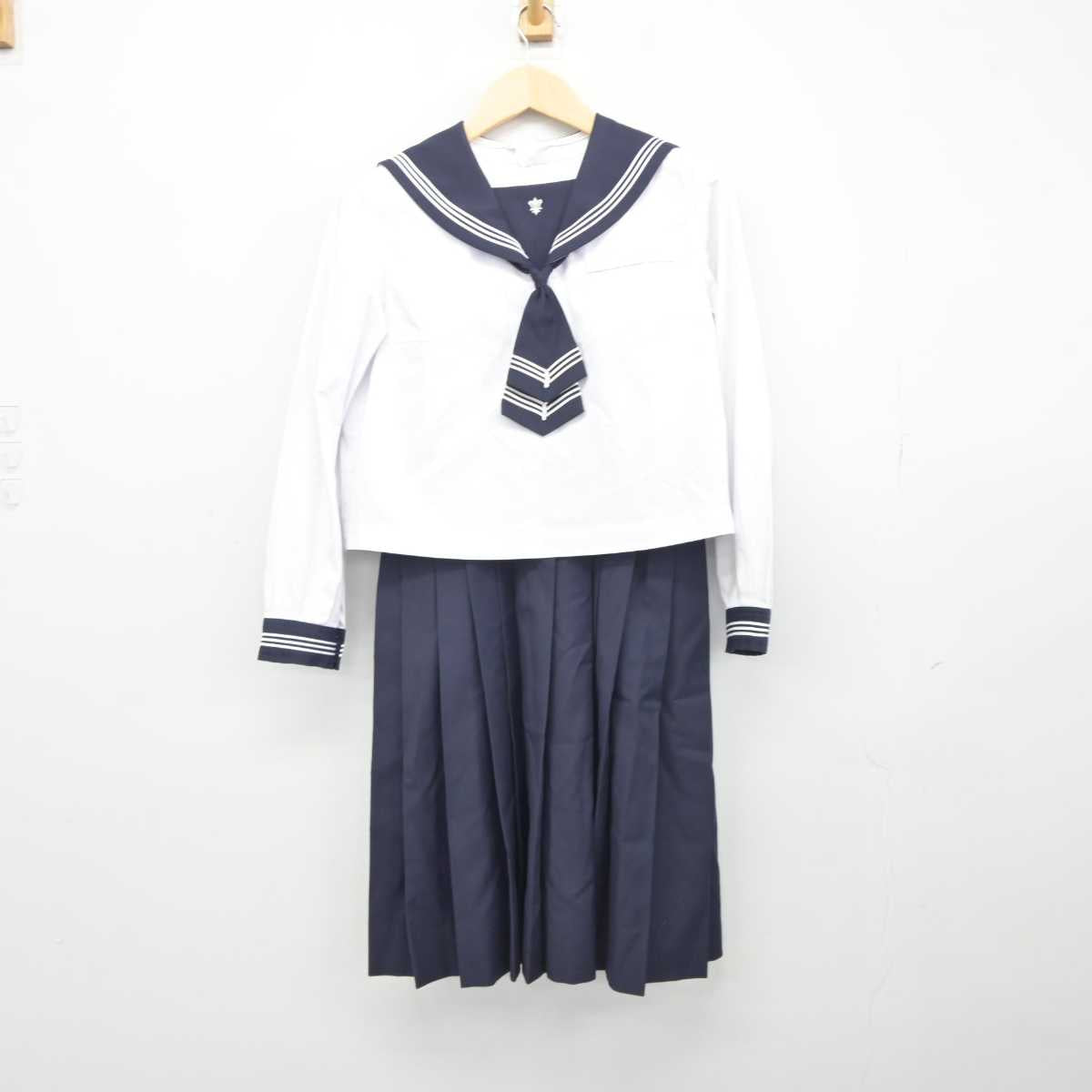 【中古】北海道 函館白百合学園中学高等学校 女子制服 3点 セーラー服・スカート Sf045995 中古制服通販パレイド
