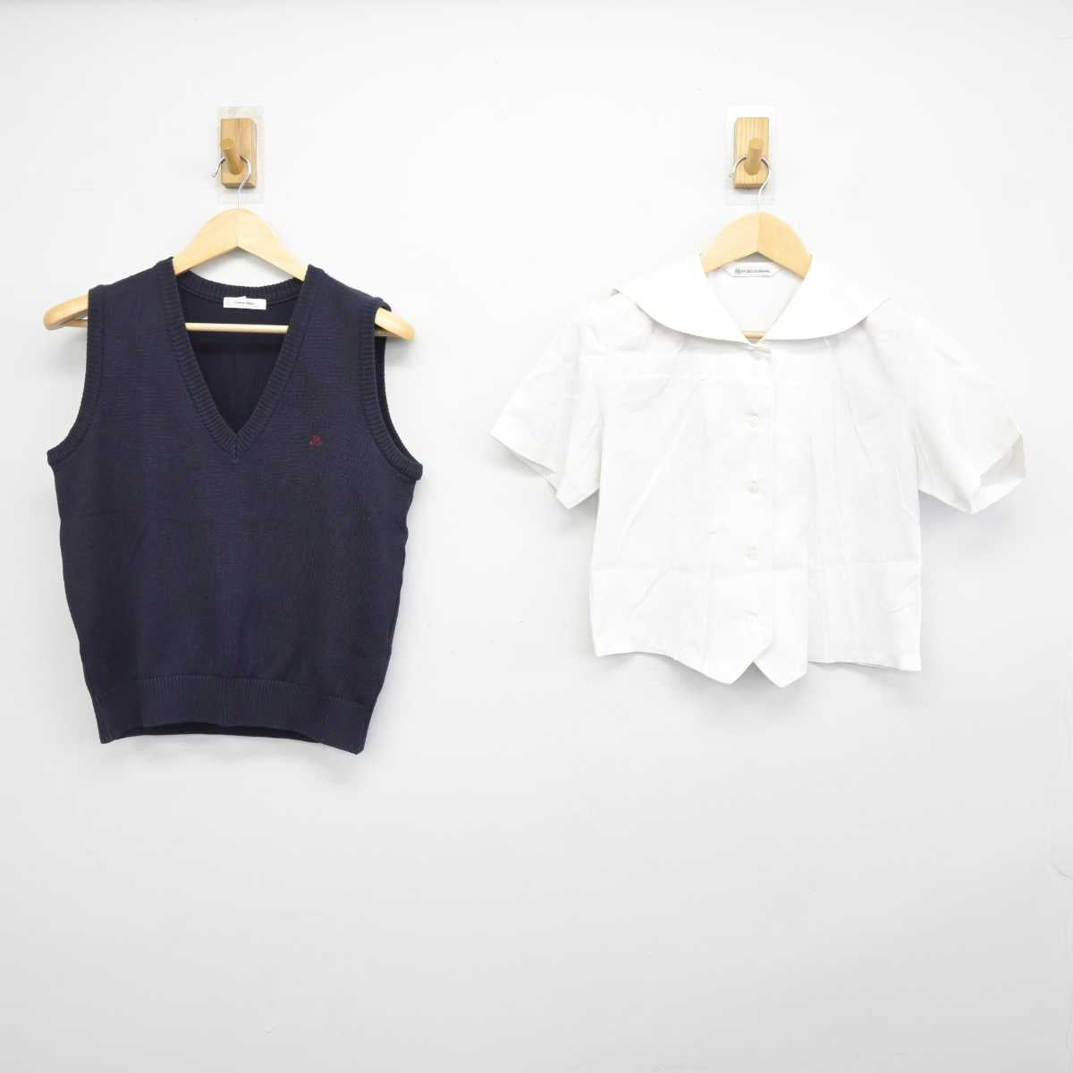 【中古】栃木県 宇都宮文星女子高等学校 女子制服 2点 ニットベスト・シャツ Sf046183 中古制服通販パレイド
