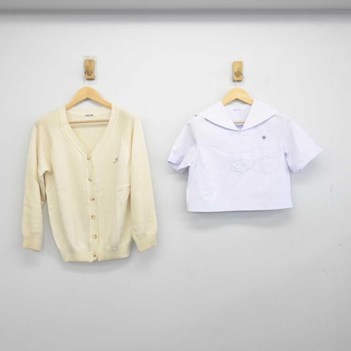 【中古】福岡県 筑紫女学園高等学校 女子制服 2点 ニット・セーラー服 Sf046884 中古制服通販パレイド