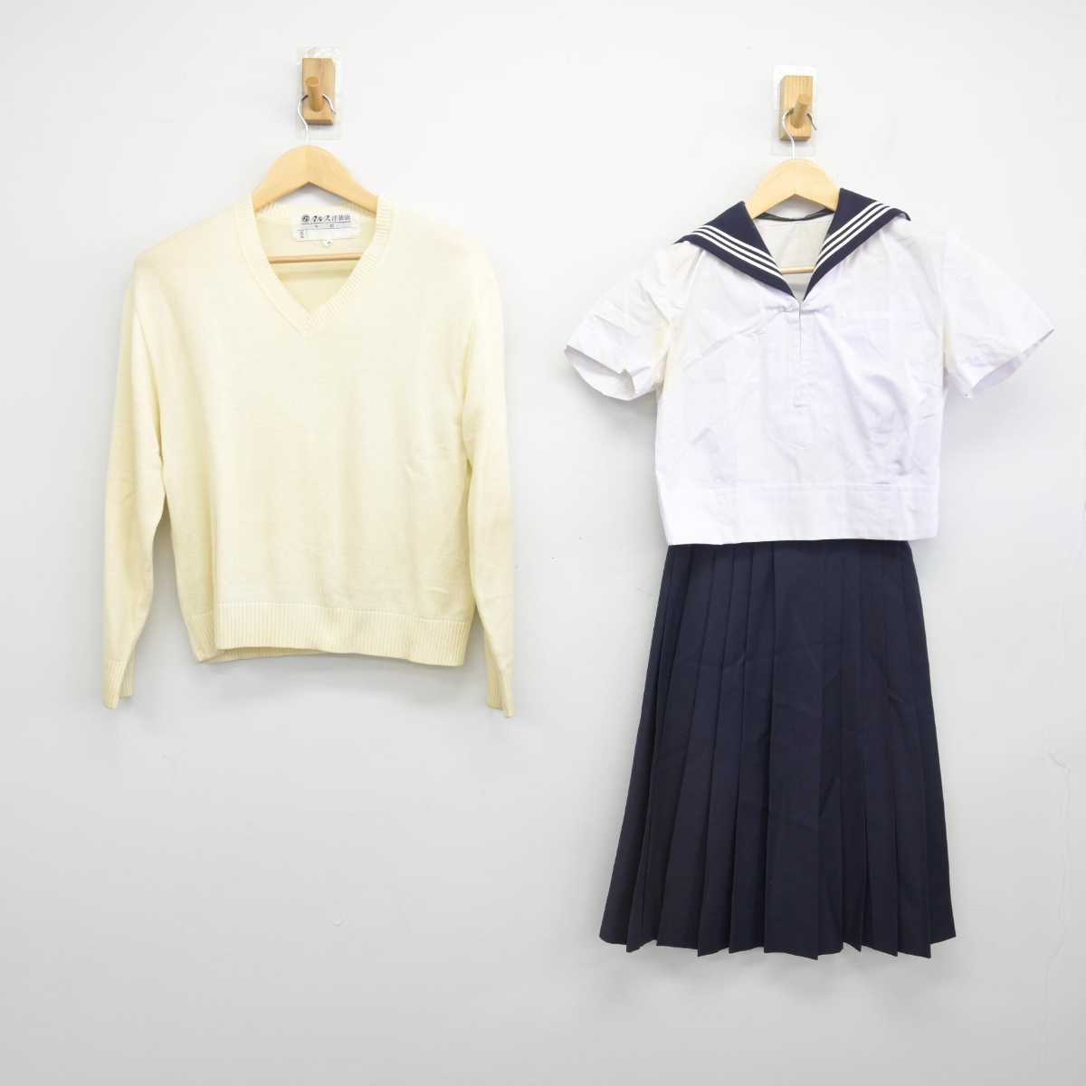 【中古】東京都 東京女学館高等学校 女子制服 3点 ニット・セーラー服・スカート Sf047020 中古制服通販パレイド