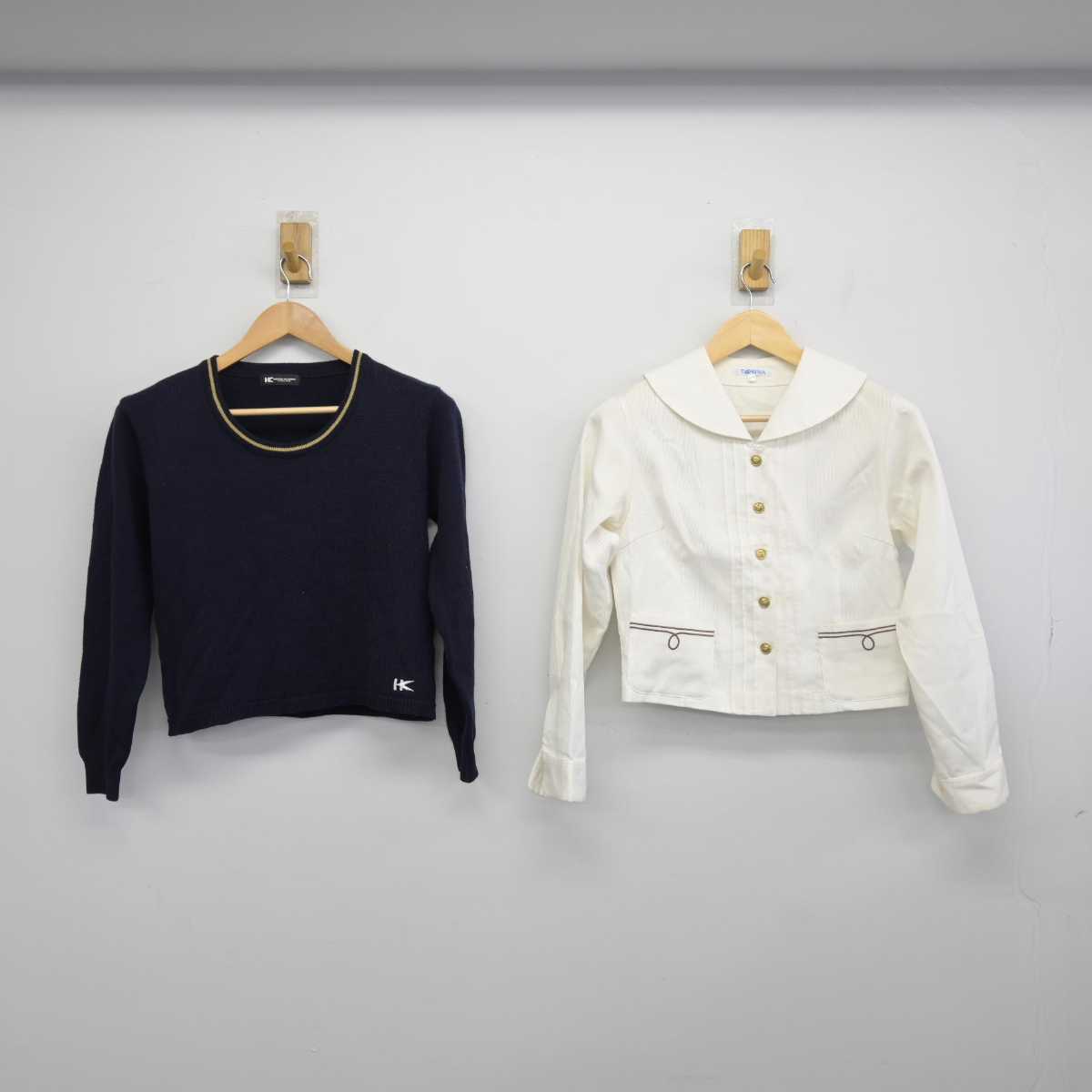 【中古】大分県 平松学園大分東明高等学校 女子制服 2点 ニット・シャツ Sf047342 中古制服通販パレイド