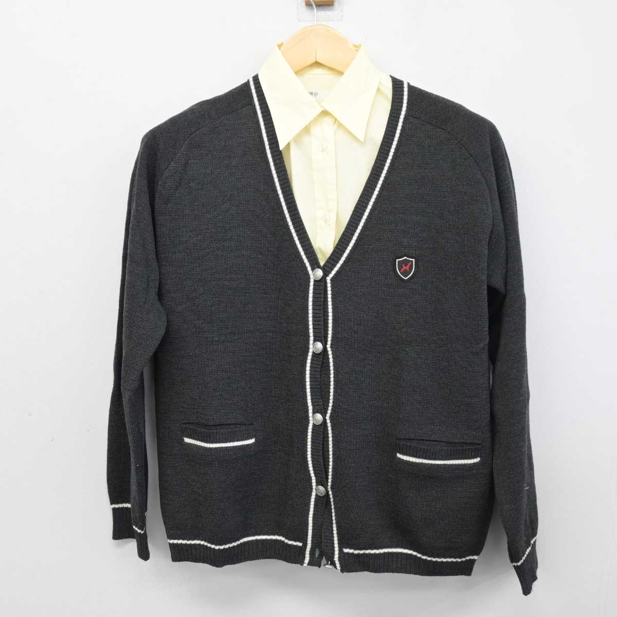 【中古】東京都 八王子学園八王子高等学校 女子制服 2点 ニット・シャツ Sf047511 中古制服通販パレイド