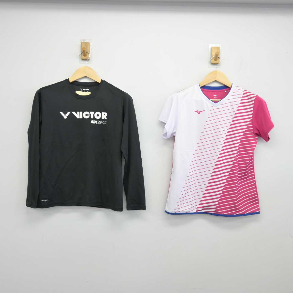 【中古】北海道 札幌東高等学校バドミントン部 女子制服 2点 部活ユニフォーム 上・部活ユニフォーム 上 Sf047627 中古制服