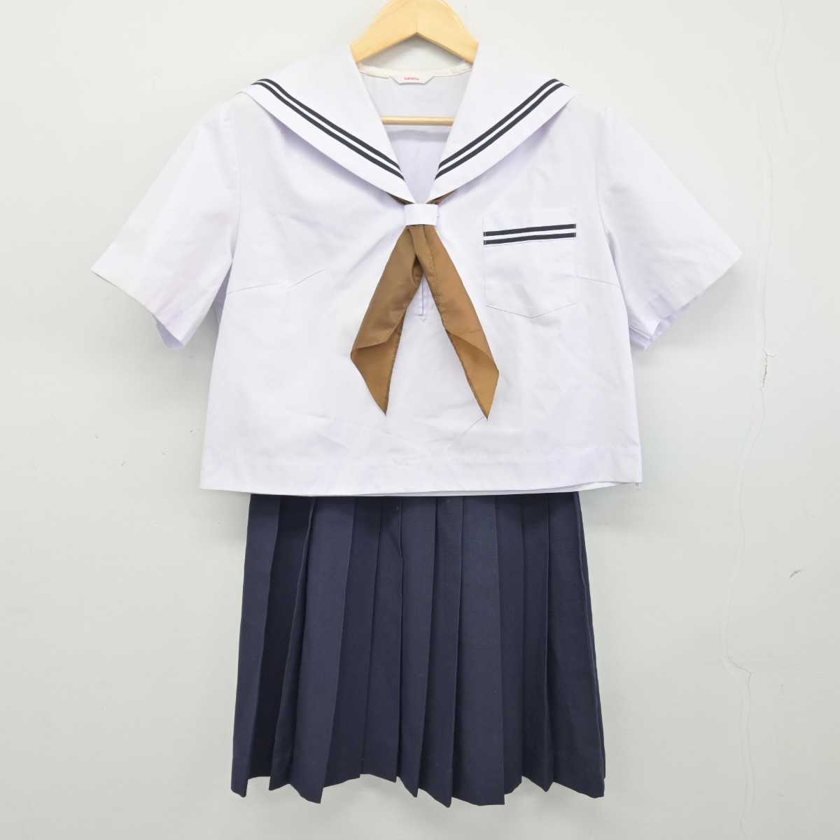 【中古】東京都 関東国際高等学校 女子制服 3点 セーラー服・スカート Sf047666 中古制服通販パレイド