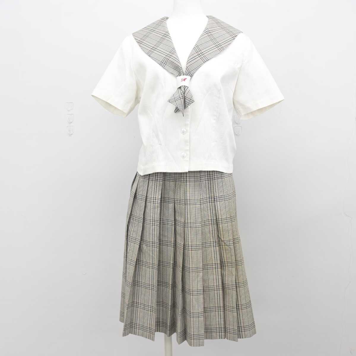 【中古】富山県 富山北部高等学校 女子制服 2点 セーラー服・スカート Sf047736 中古制服通販パレイド