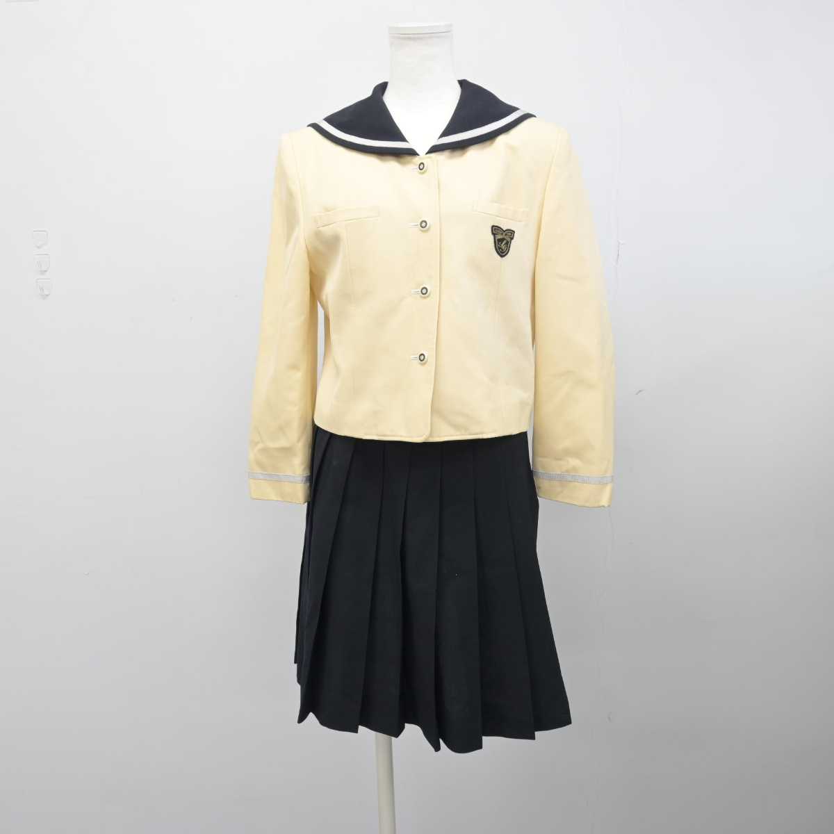 【中古】東京都 淑徳中学校高等学校 女子制服 2点 セーラー服・スカート Sf048032 中古制服通販パレイド
