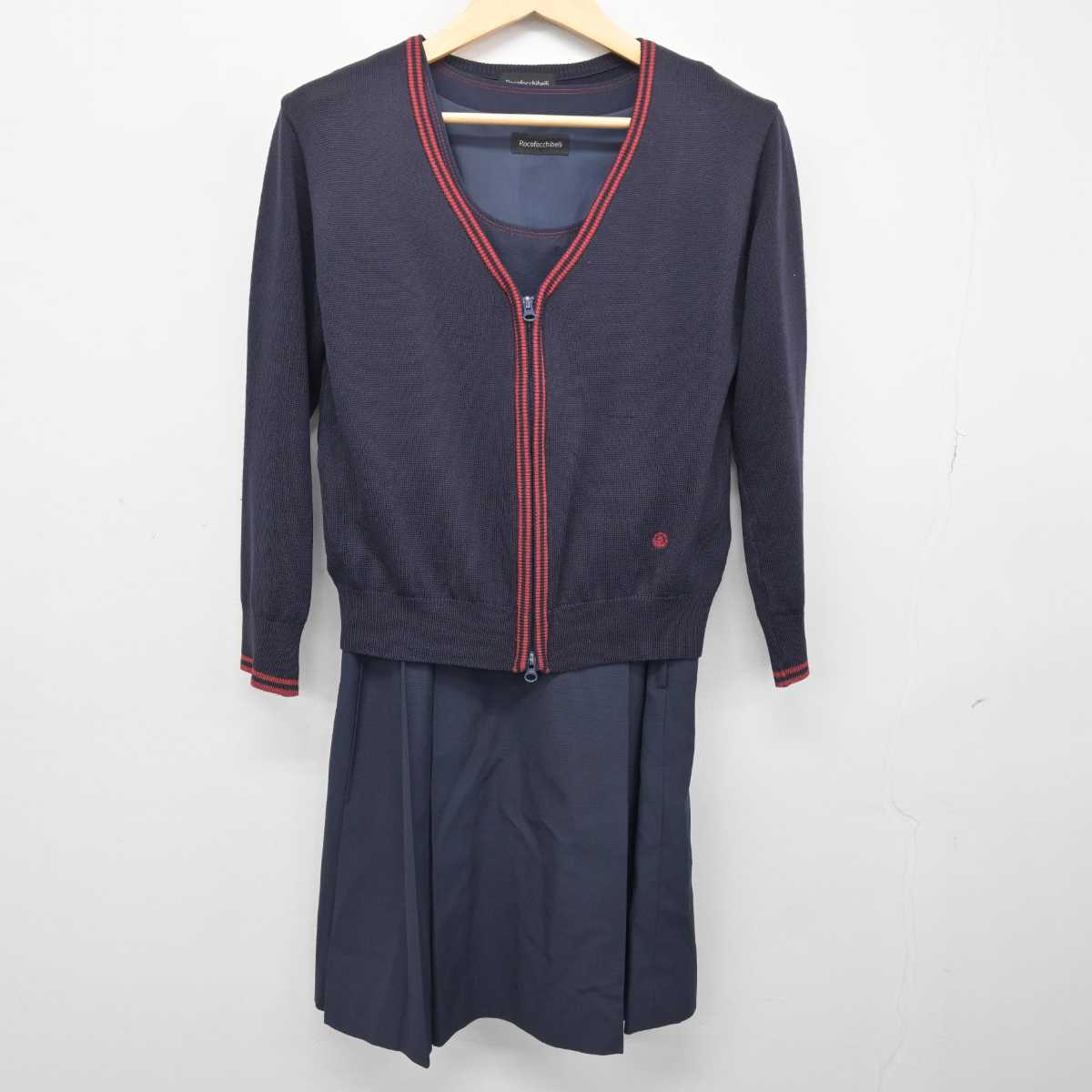 【中古】広島県 広島女学院中学高等学校 女子制服 2点 ニット・ジャンパースカート Sf048248 中古制服通販パレイド