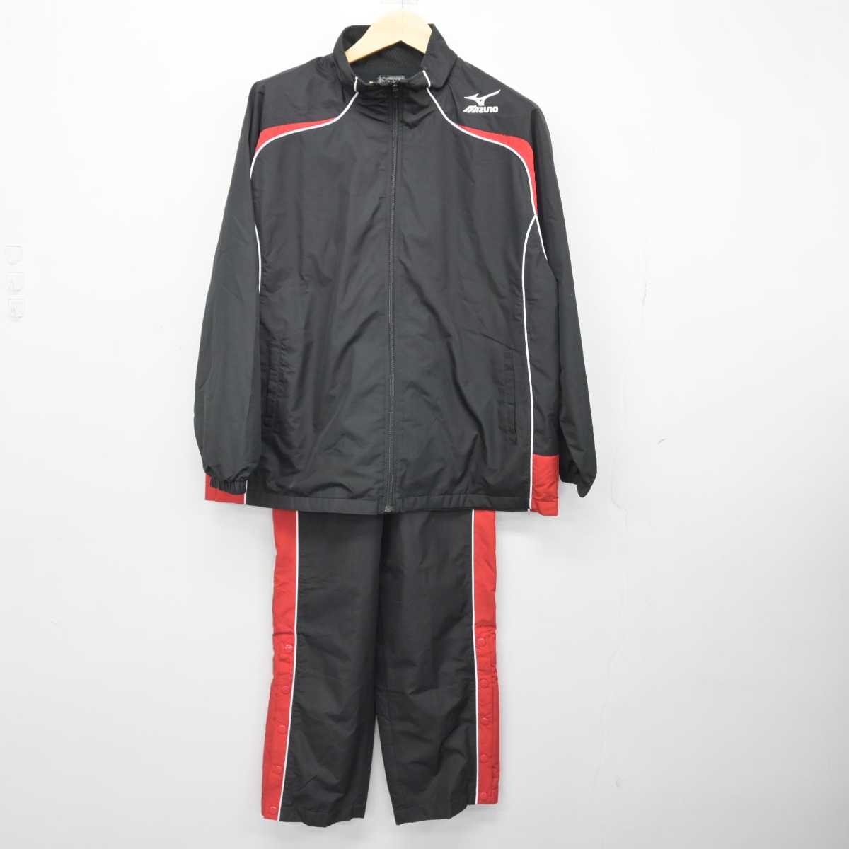 【中古】宮城県 気仙沼中学校バスケットボール部 女子制服 2点 部活ユニフォーム 上・部活ユニフォーム 下 Sf048272 中古