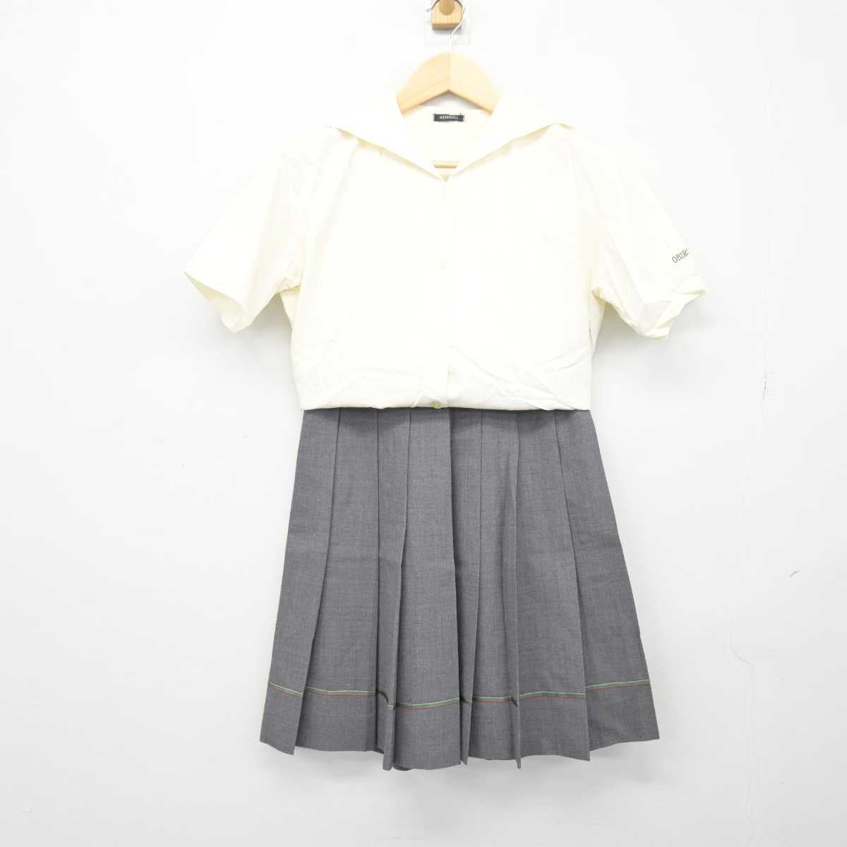 【中古】東京都 桜美林中学校旧制服 女子制服 2点 シャツ・スカート Sf048607 中古制服通販パレイド