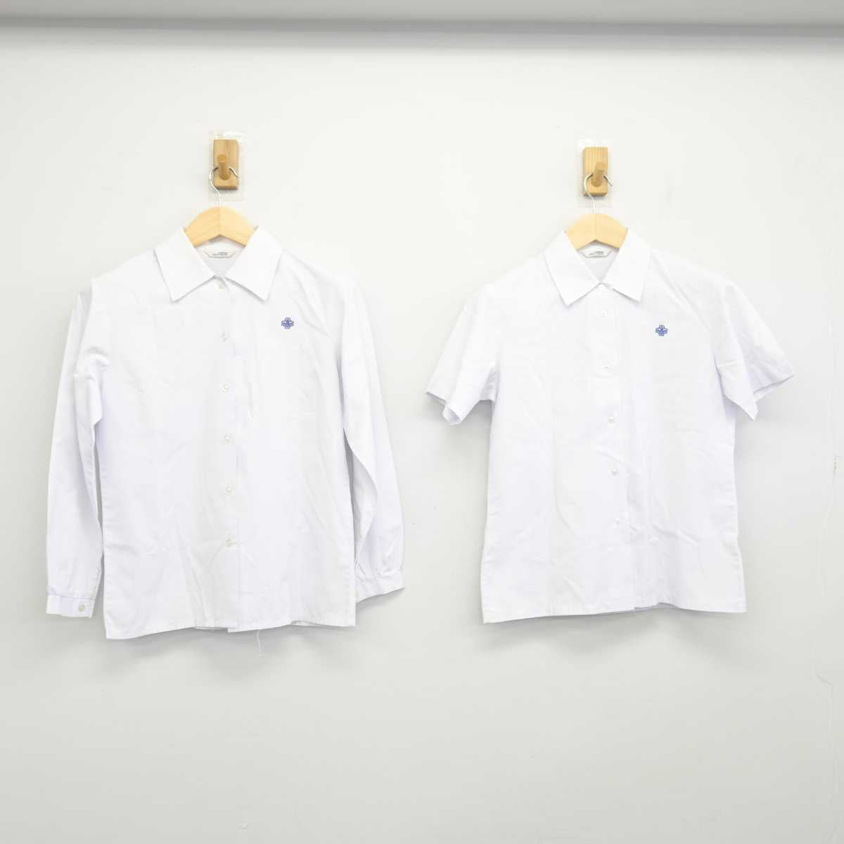 【中古】山形県 米沢東高等学校 女子制服 2点 シャツ・シャツ Sf048652 中古制服通販パレイド
