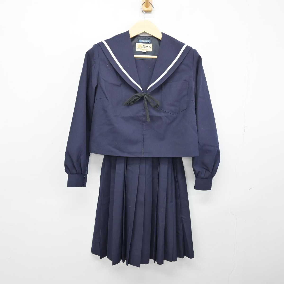 【中古】愛知県 楠中学校 女子制服 3点 セーラー服・スカート Sf048761 中古制服通販パレイド