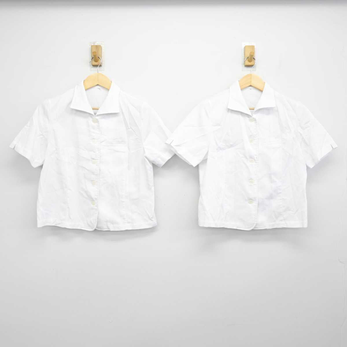 【中古】秋田県 泉中学校 女子制服 3点 シャツ Sf049769 中古制服通販パレイド
