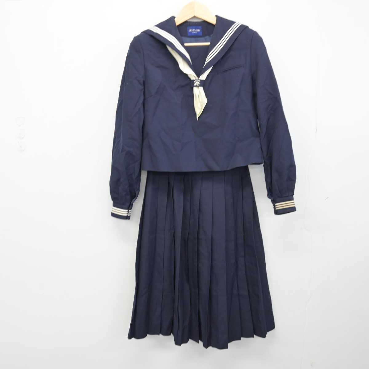 【中古】埼玉県 栗橋東中学校 女子制服 3点 セーラー服・スカート Sf050530 中古制服通販パレイド