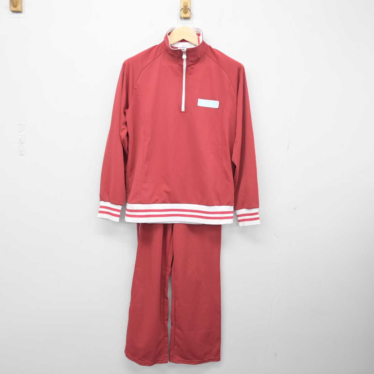 【中古】福岡県 博多女子高等学校 女子制服 2点 ジャージ 上・ジャージ 下 Sf050859 中古制服通販パレイド