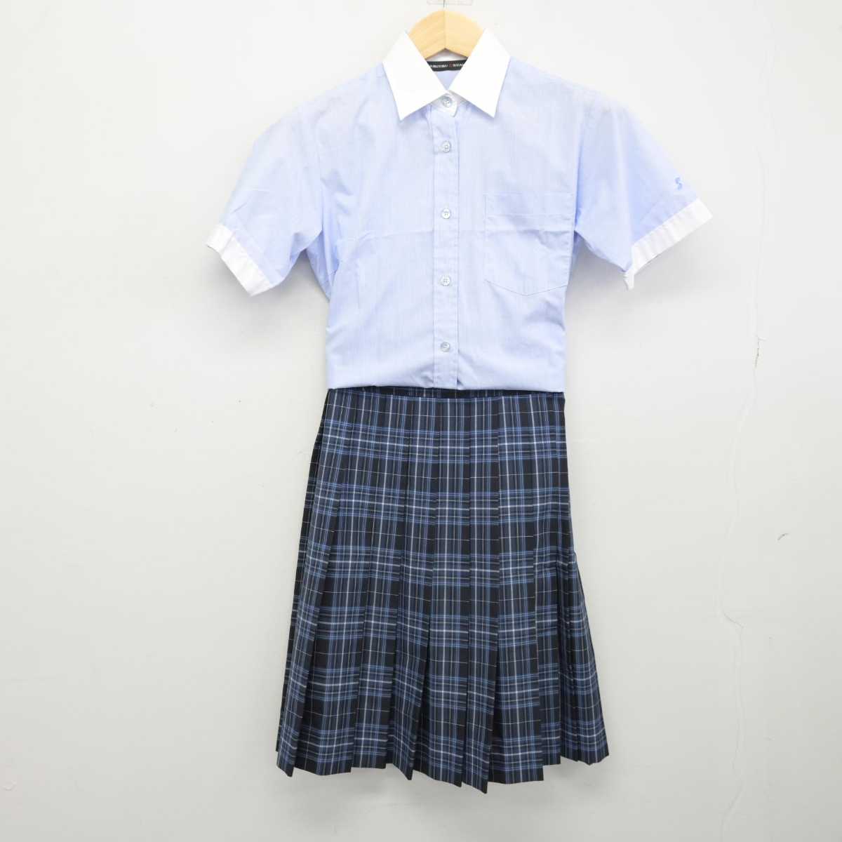 【中古】東京都 淑徳巣鴨中学高等学校 女子制服 2点 シャツ・スカート Sf051176 中古制服通販パレイド