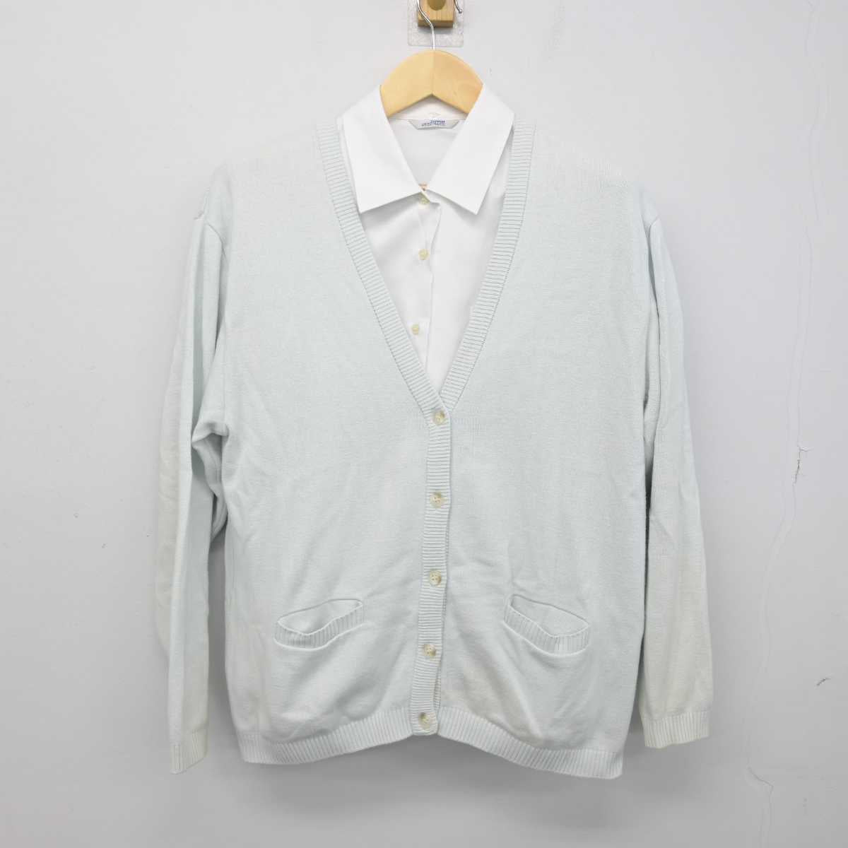【中古】東京都 日本大学豊山女子中学校・高等学校 女子制服 2点 ニット・シャツ Sf051758 中古制服通販パレイド