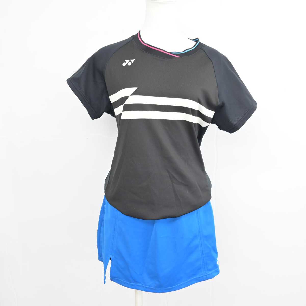 【中古】北海道 北海道旭川西高等学校硬式テニス部ユニフォーム 女子制服 2点 部活ユニフォーム 上・部活ユニフォーム 下 Sf0535