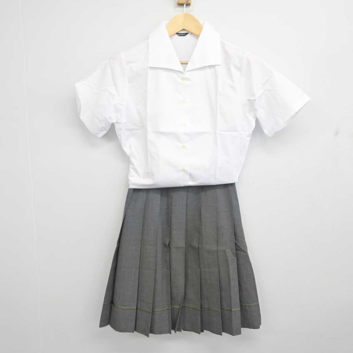【中古】東京都 桜美林中学校旧制服 女子制服 2点 シャツ・スカート Sf053842 中古制服通販パレイド