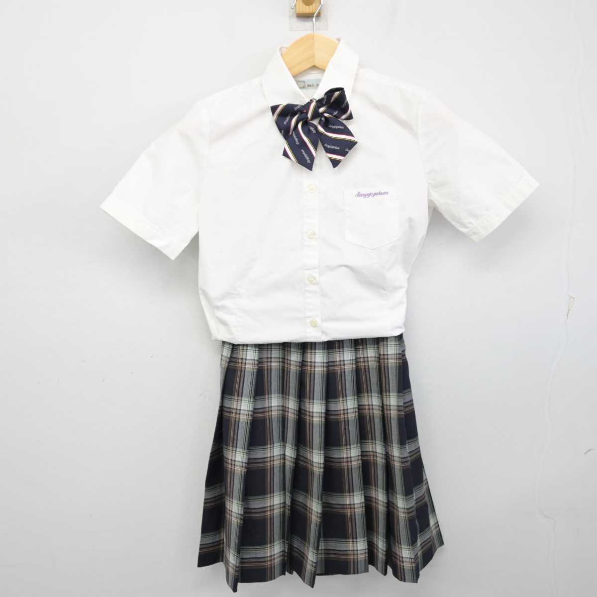 【中古】広島県 山陽女学園高等部 女子制服 4点 シャツ・スカート Sf054567 中古制服通販パレイド