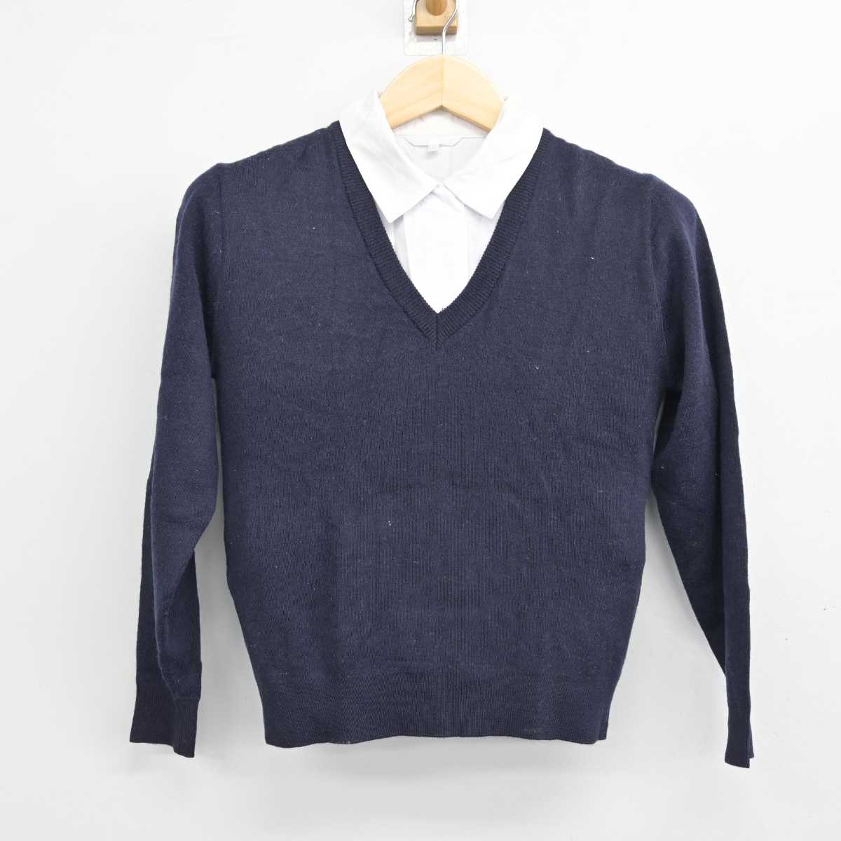 【中古】鹿児島県 鹿児島女子高等学校 女子制服 2点 ニット・シャツ Sf055959 中古制服通販パレイド