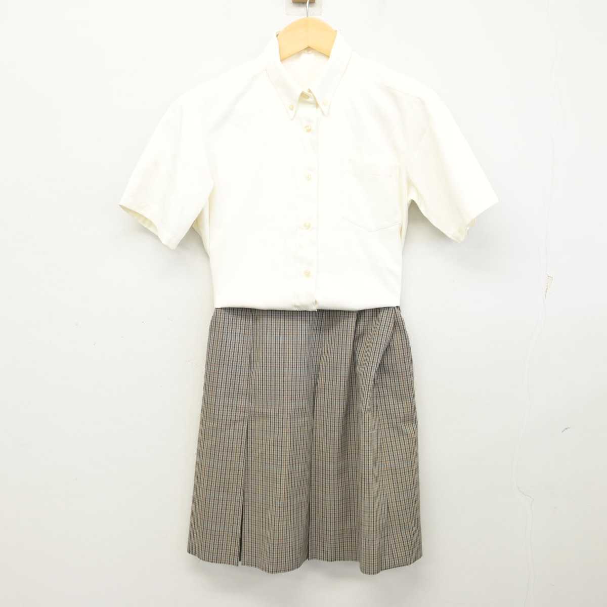 【中古】長崎県 長崎商業高等学校 女子制服 2点 シャツ・スカート Sf056893 中古制服通販パレイド
