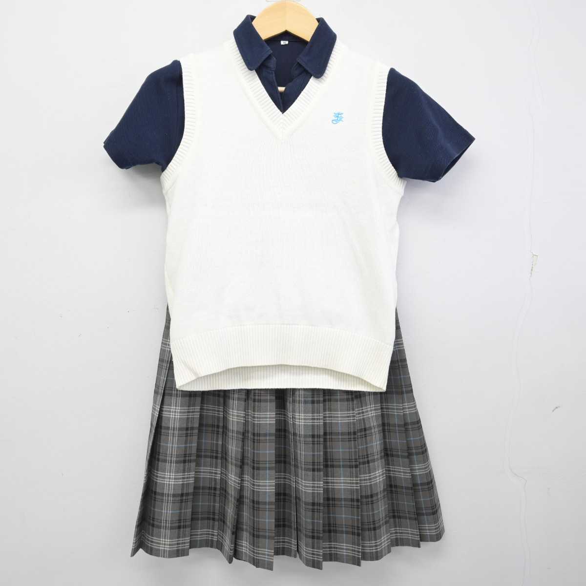 【中古】埼玉県 淑徳与野高等学校 女子制服 3点 ニットベスト・シャツ・スカート Sf056997 中古制服通販パレイド