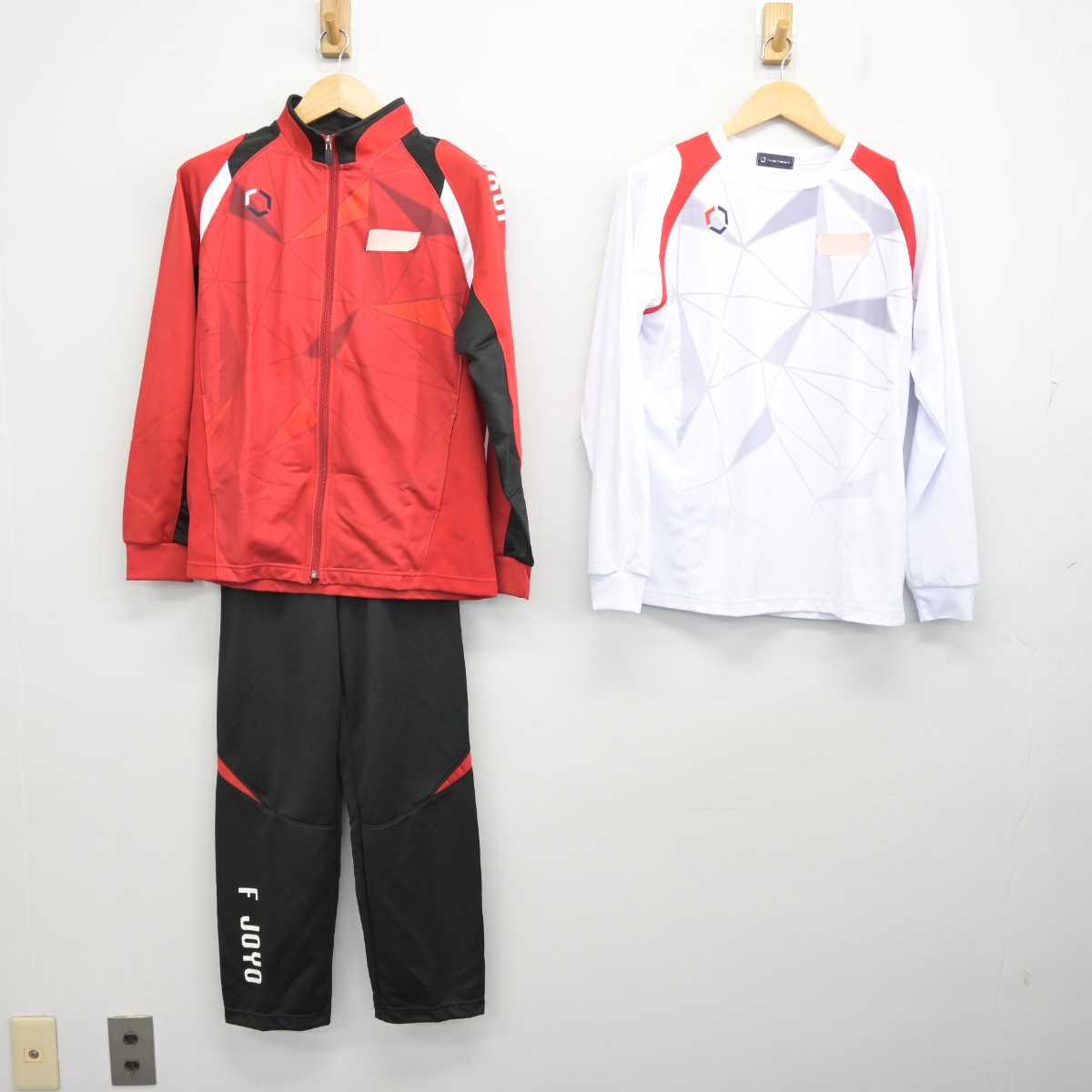 【中古】福岡県 福岡常葉高等学校 女子制服 3点 ジャージ 上・体操服 上・ジャージ 下 Sf057073 中古制服通販パレイド