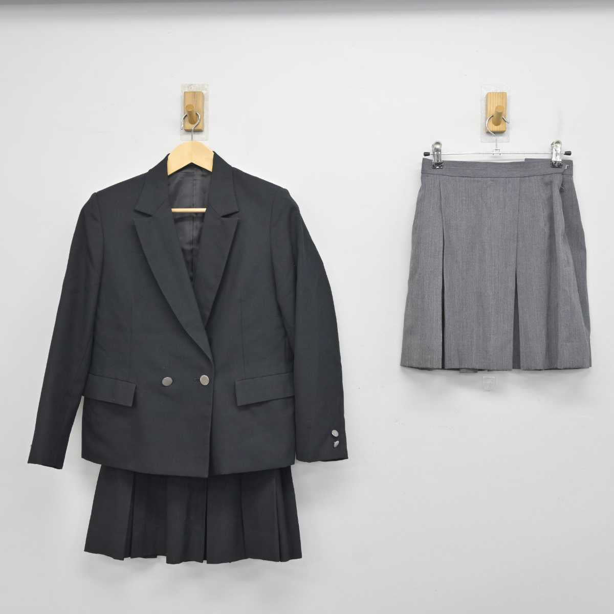 【中古】神奈川県 光陵高等学校 女子制服 3点 ブレザー・スカート Sf058018 中古制服通販パレイド