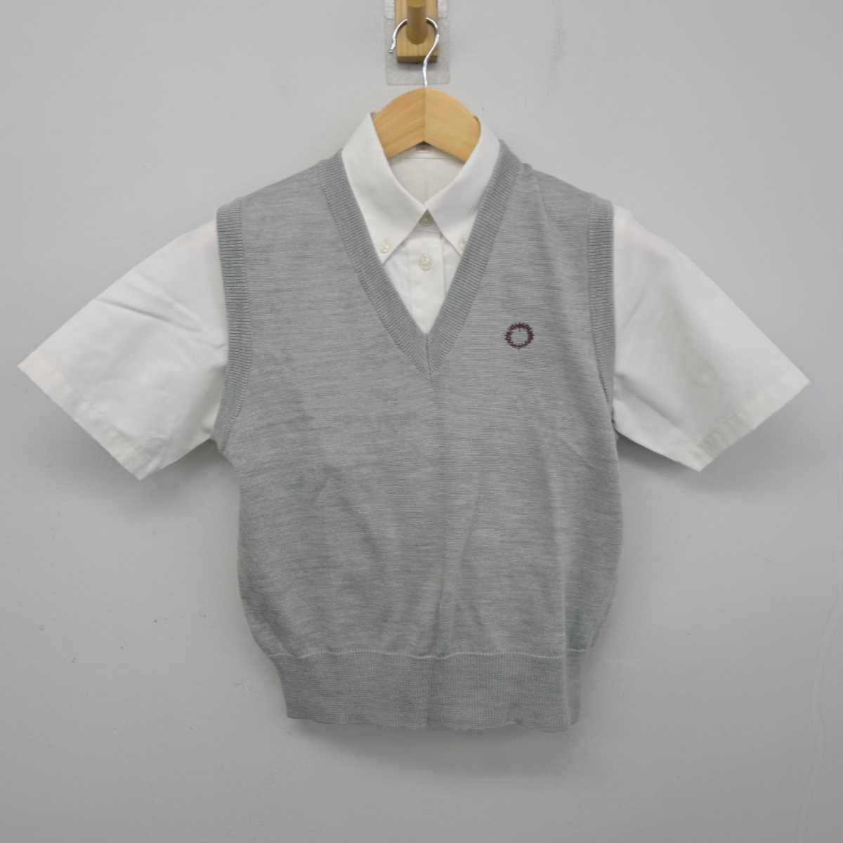 【中古】東京都 桜美林中学校・高等学校 女子制服 2点 ニットベスト・シャツ Sf058401 中古制服通販パレイド