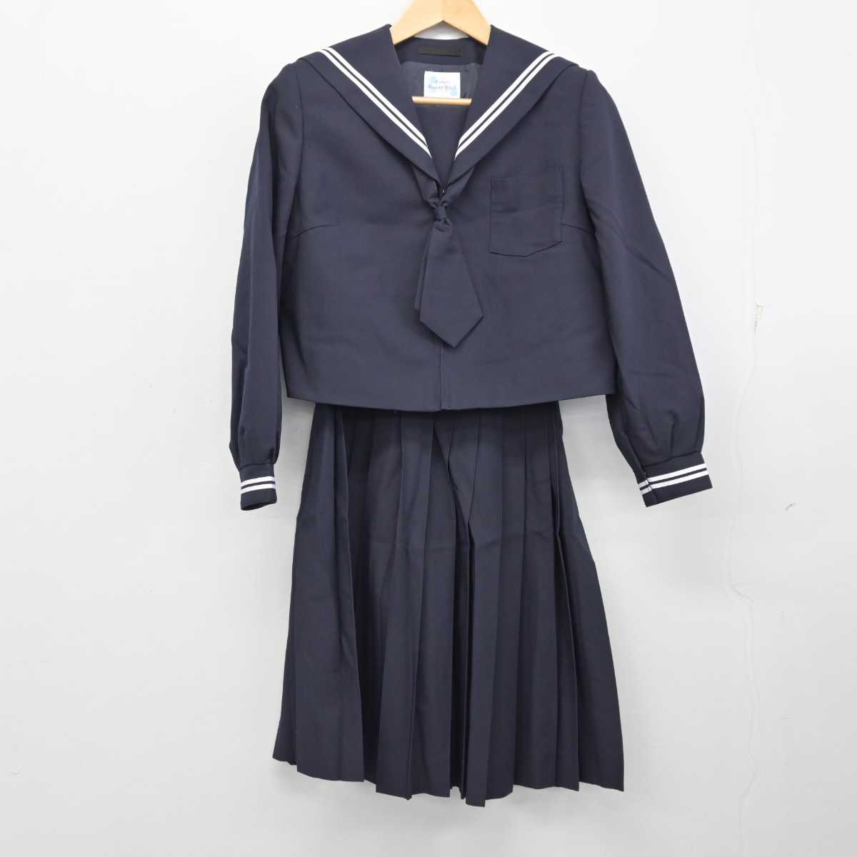 【中古】静岡県 沼津市立大岡中学校 女子制服 3点 セーラー服・スカート Sf058569 中古制服通販パレイド