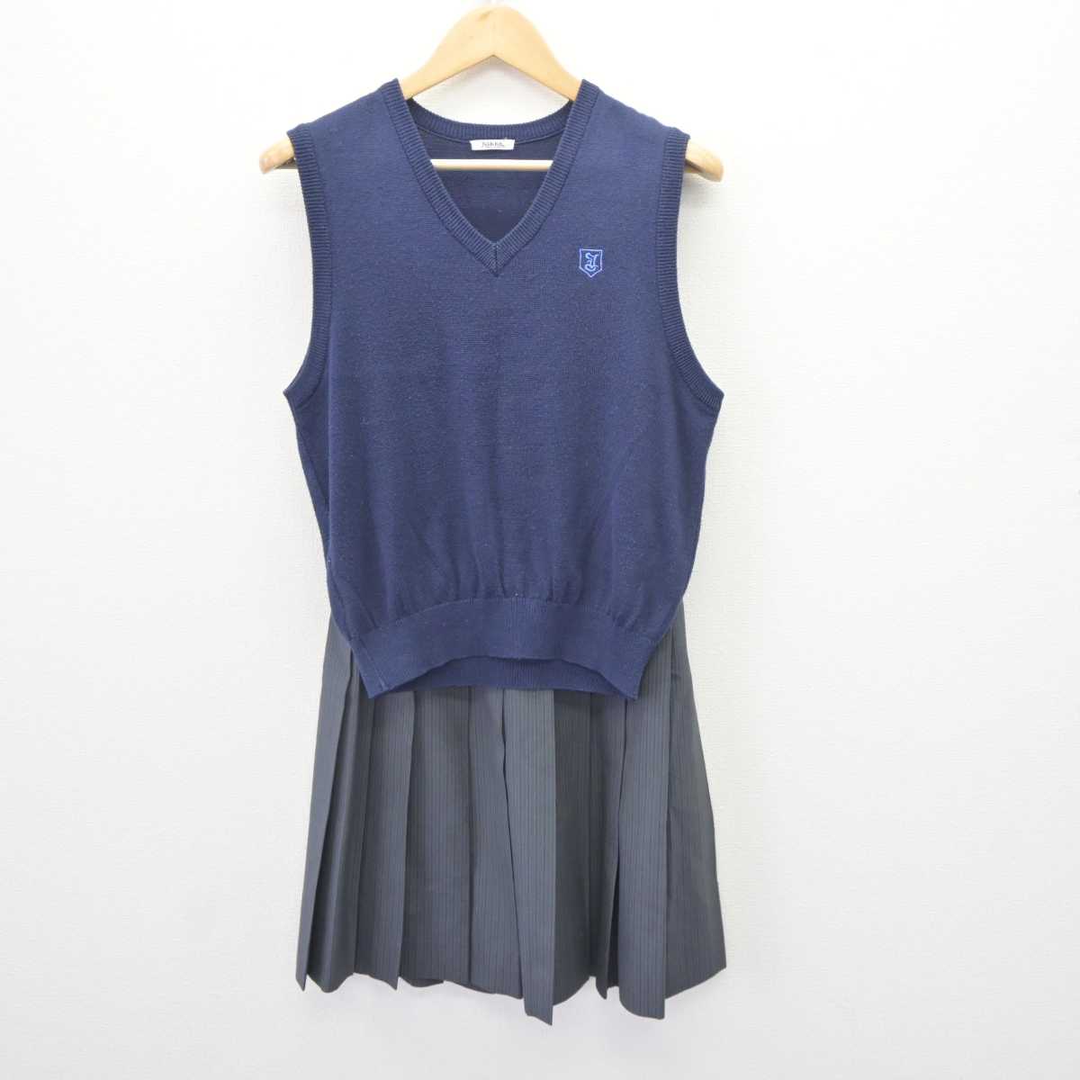 【中古】茨城県 茨城高等学校・茨城中学校 女子制服 2点 ニットベスト・スカート Sf064731 中古制服通販パレイド