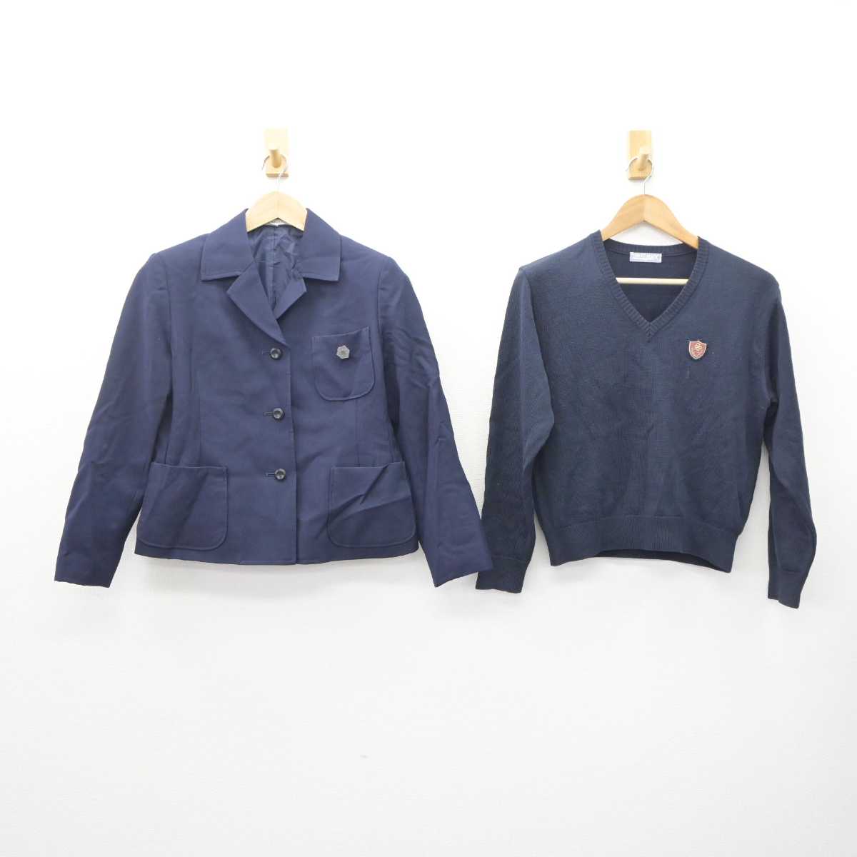 【中古】兵庫県 親和中学校・親和女子高等学校 女子制服 2点 ブレザー・ニット Sf066013 中古制服通販パレイド