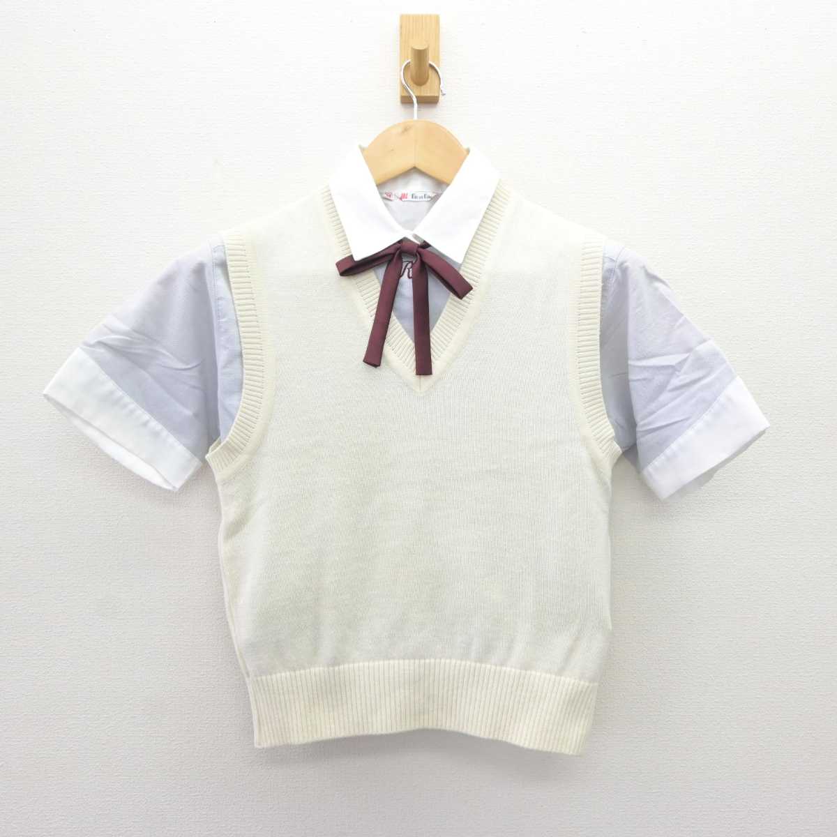 【中古】大阪府 履正社高等学校 女子制服 3点 ニットベスト・シャツ Sf066183 中古制服通販パレイド