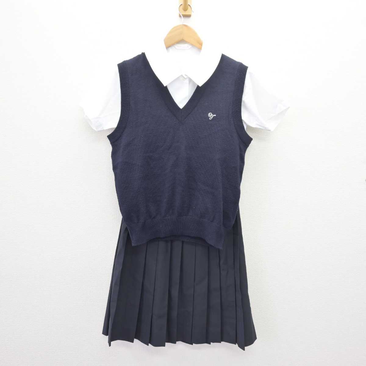 【中古】香川県 大手前高松高等学校 女子制服 3点 ニットベスト・シャツ・スカート Sf066359 中古制服通販パレイド