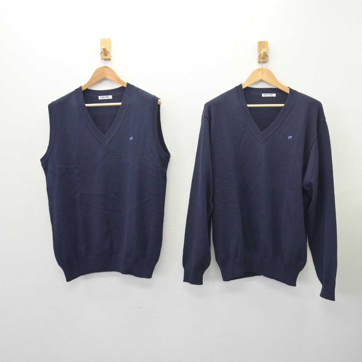 【中古】北海道 北海道大麻高等学校 男子制服 2点 ニットベスト・ニット Sf066451 中古制服通販パレイド