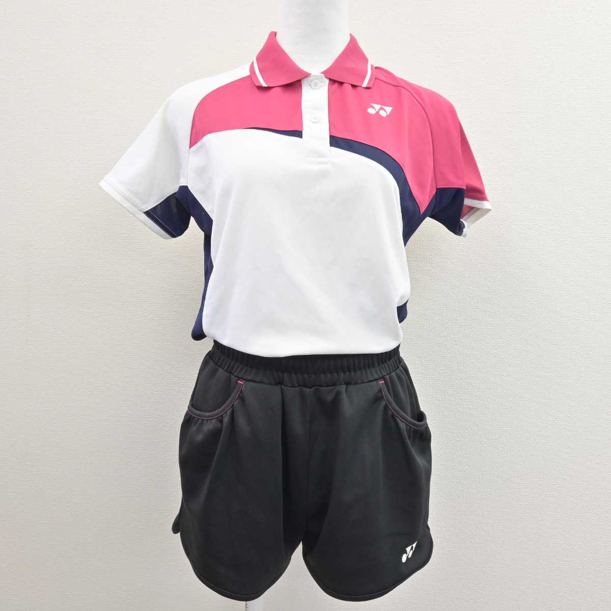 【中古】静岡県 対島中学校テニス部ユニフォーム 女子制服 2点 部活ユニフォーム 上・部活ユニフォーム 下 Sf066558 中古