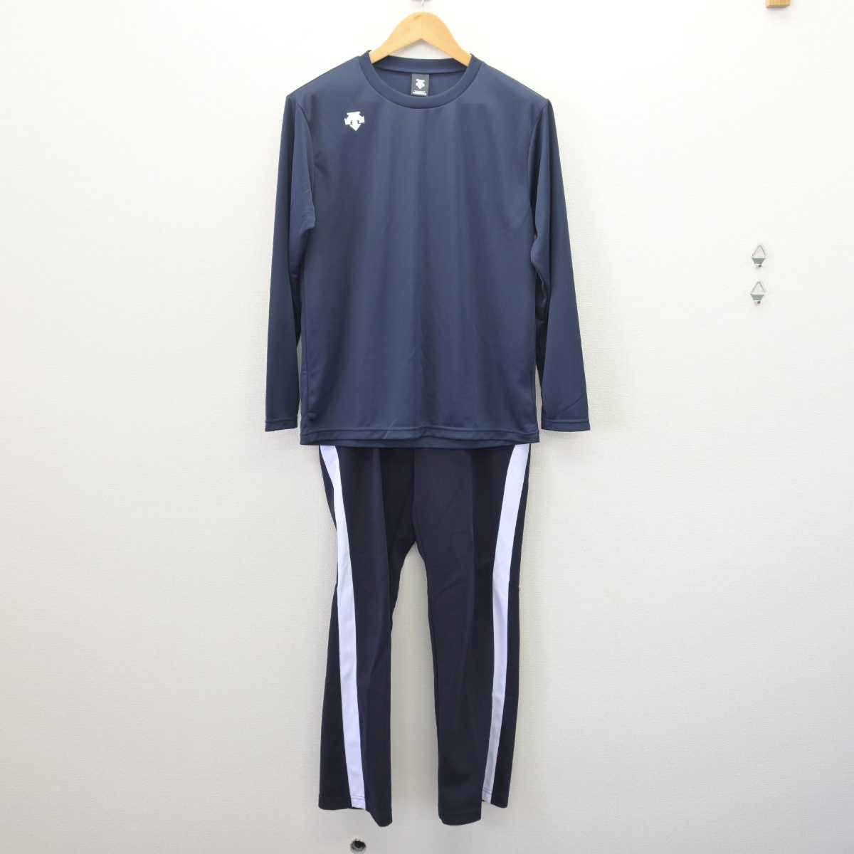 【中古】大阪府 泉北高等学校バレーボール部 女子制服 2点 シャツ・ジャージ 下 Sf067410 中古制服通販パレイド
