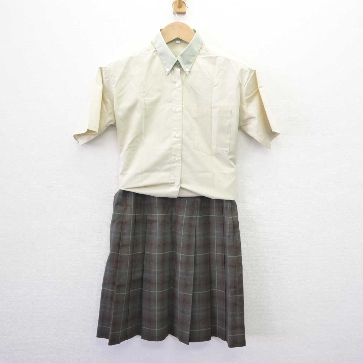 【中古】群馬県 高崎経済大学附属高等学校 女子制服 2点 シャツ・スカート Sf068400 中古制服通販パレイド