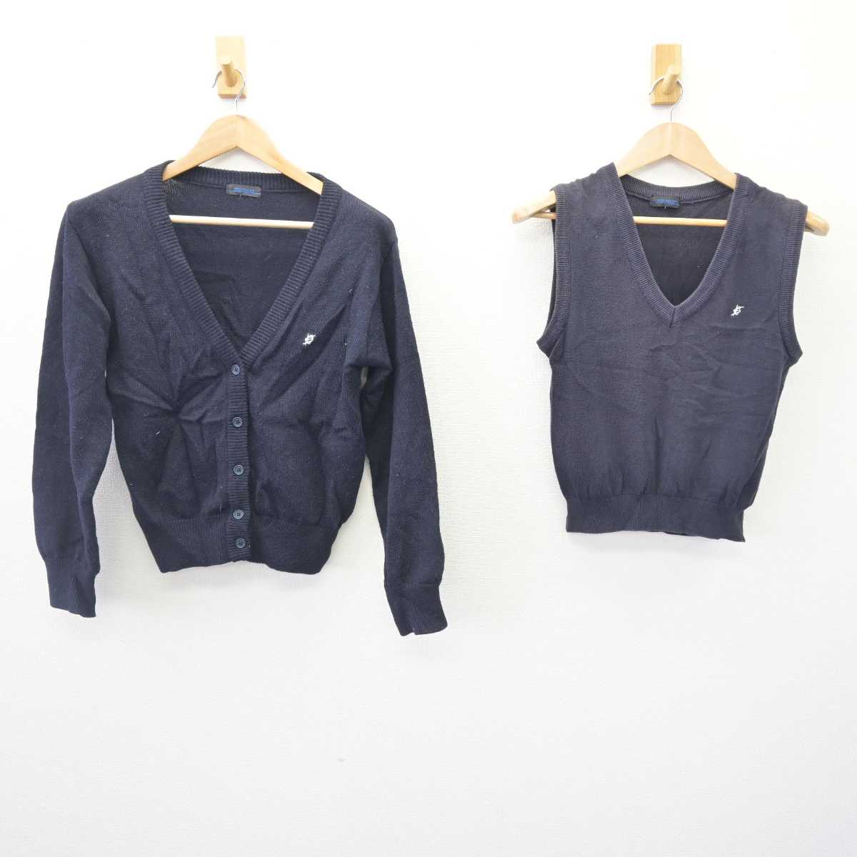 【中古】福岡県 福岡魁誠高等学校旧制服 女子制服 2点 ニット・ニットベスト Sf069071 中古制服通販パレイド